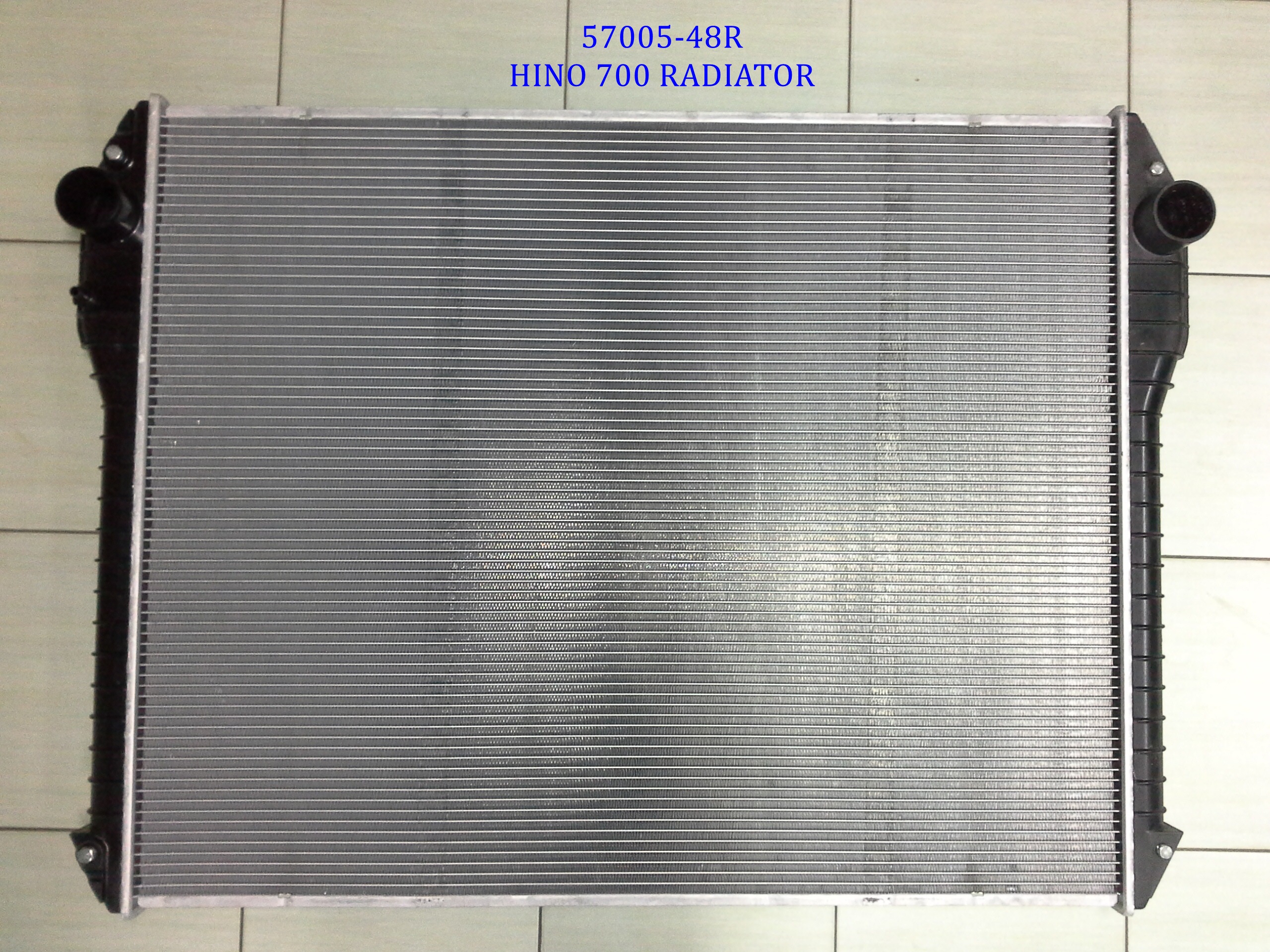 HINO 700 (M) RADIATOR – 57005 – Tongshi Auto Radiator Supplies